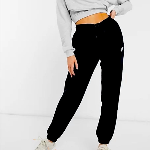 Nike | Pants & Jumpsuits | Nike Xs Black Womens Joggers | Poshmark